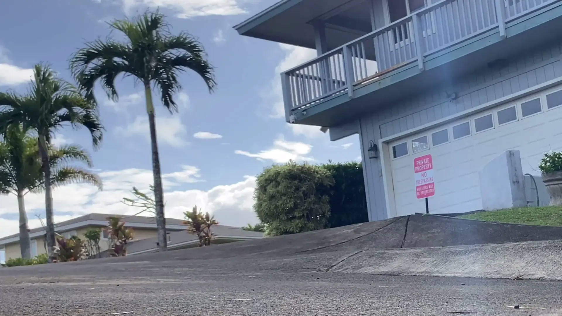 Cool spot on a steep driveway! | Scrolller