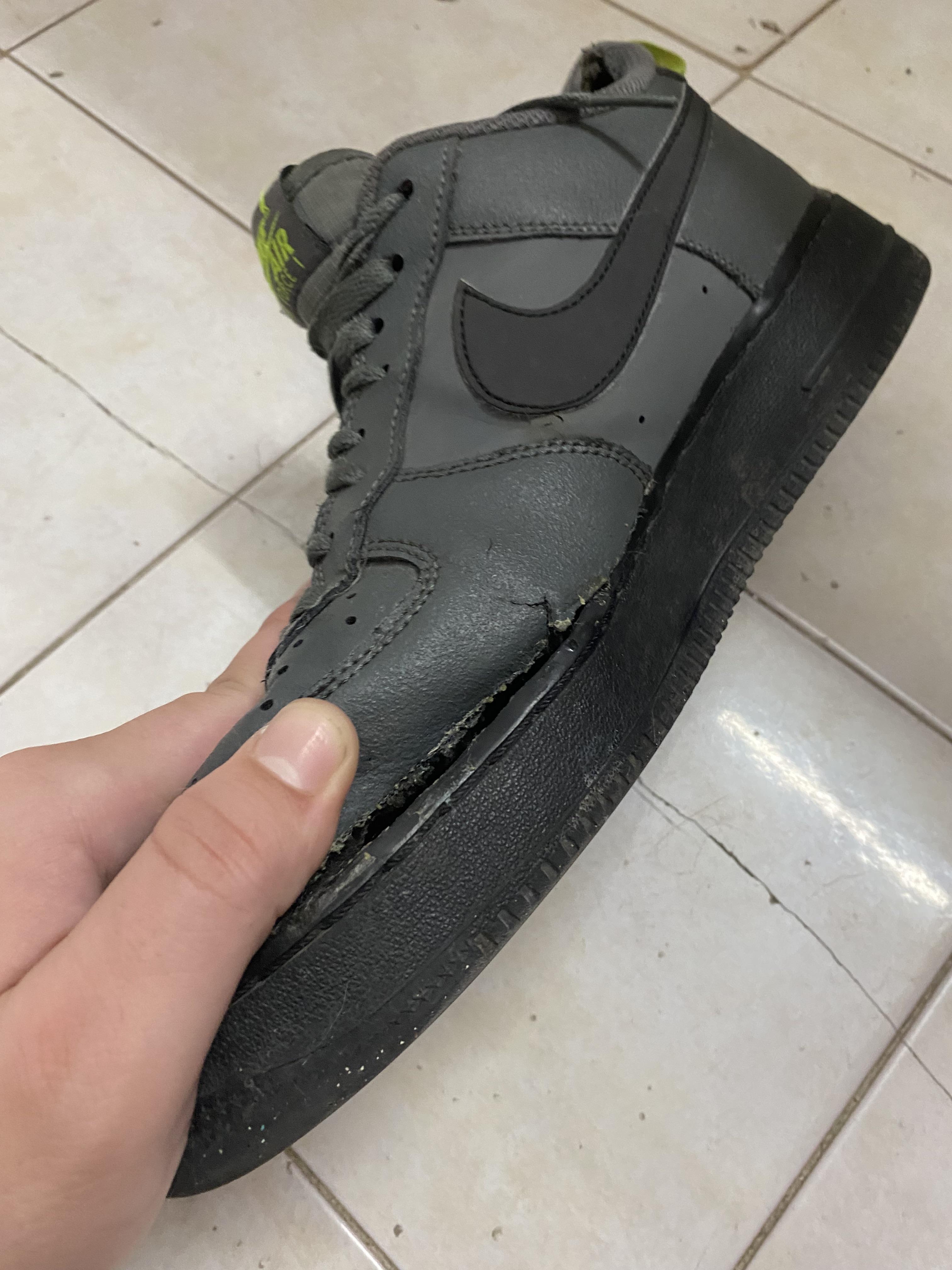 Air force 1 common problem | Scrolller