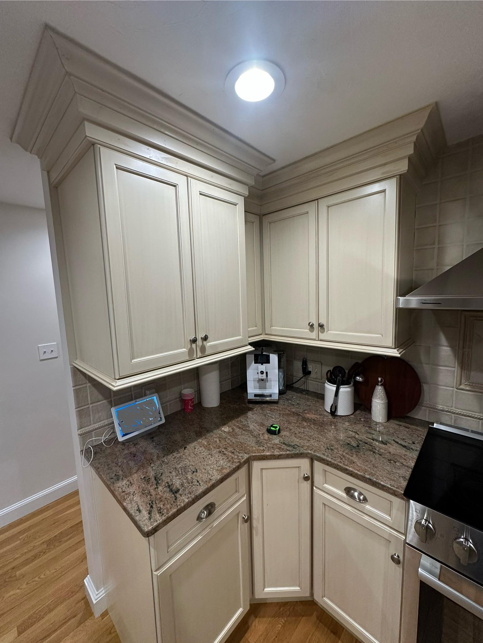 Any creative solutions for the final boss of crown moldings? | Scrolller