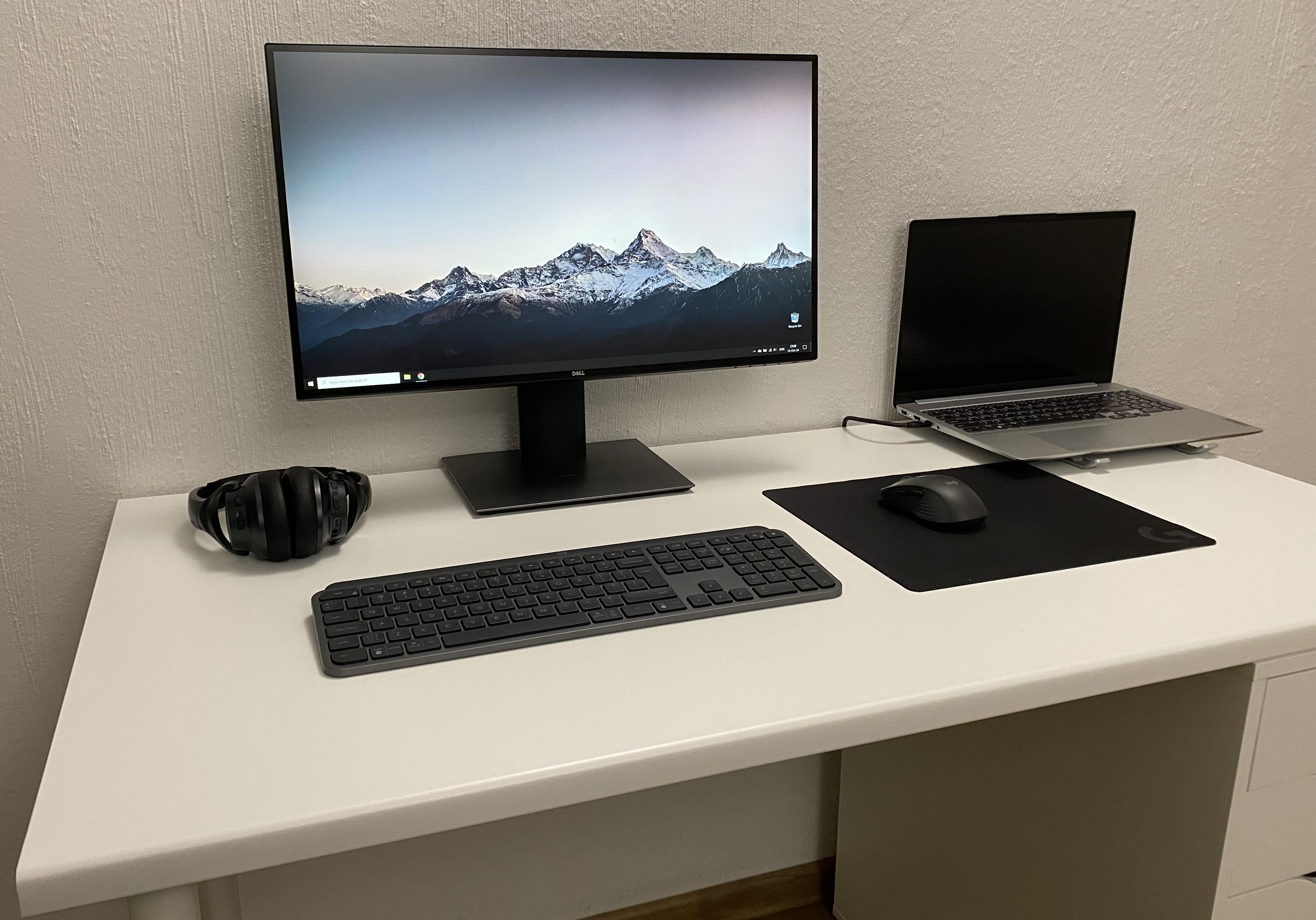 Current stage of my minimal setup | Scrolller