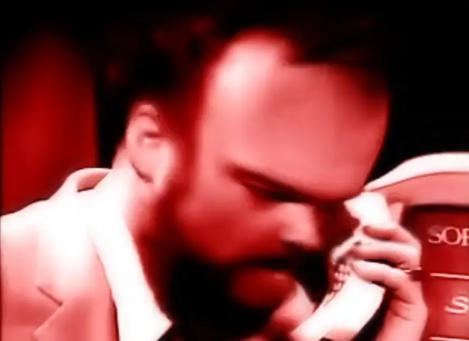 cursed_phone_call | Scrolller