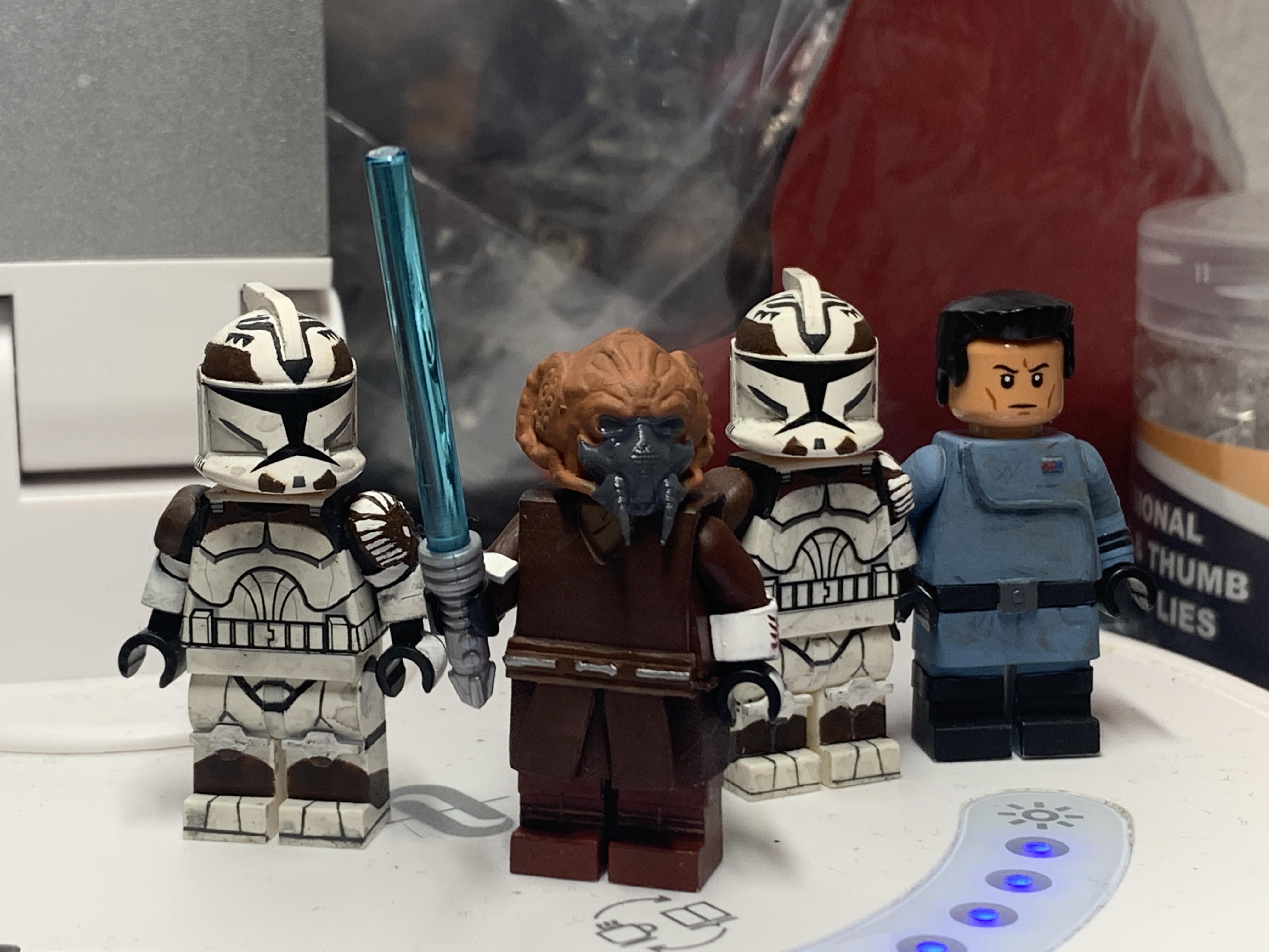 Custom made Plo-Koon and his troopers (Wolffe in his officer outfit) from the escape pod after ...