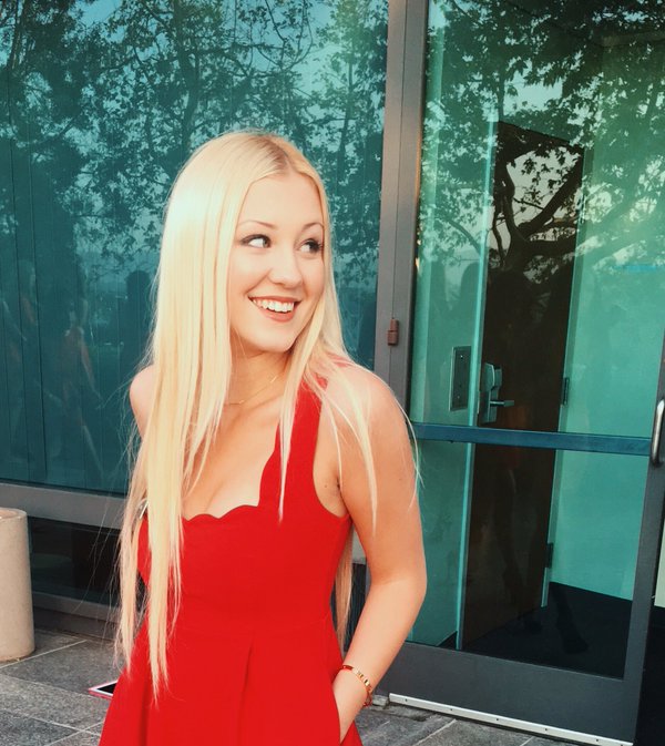 Cute look | Scrolller