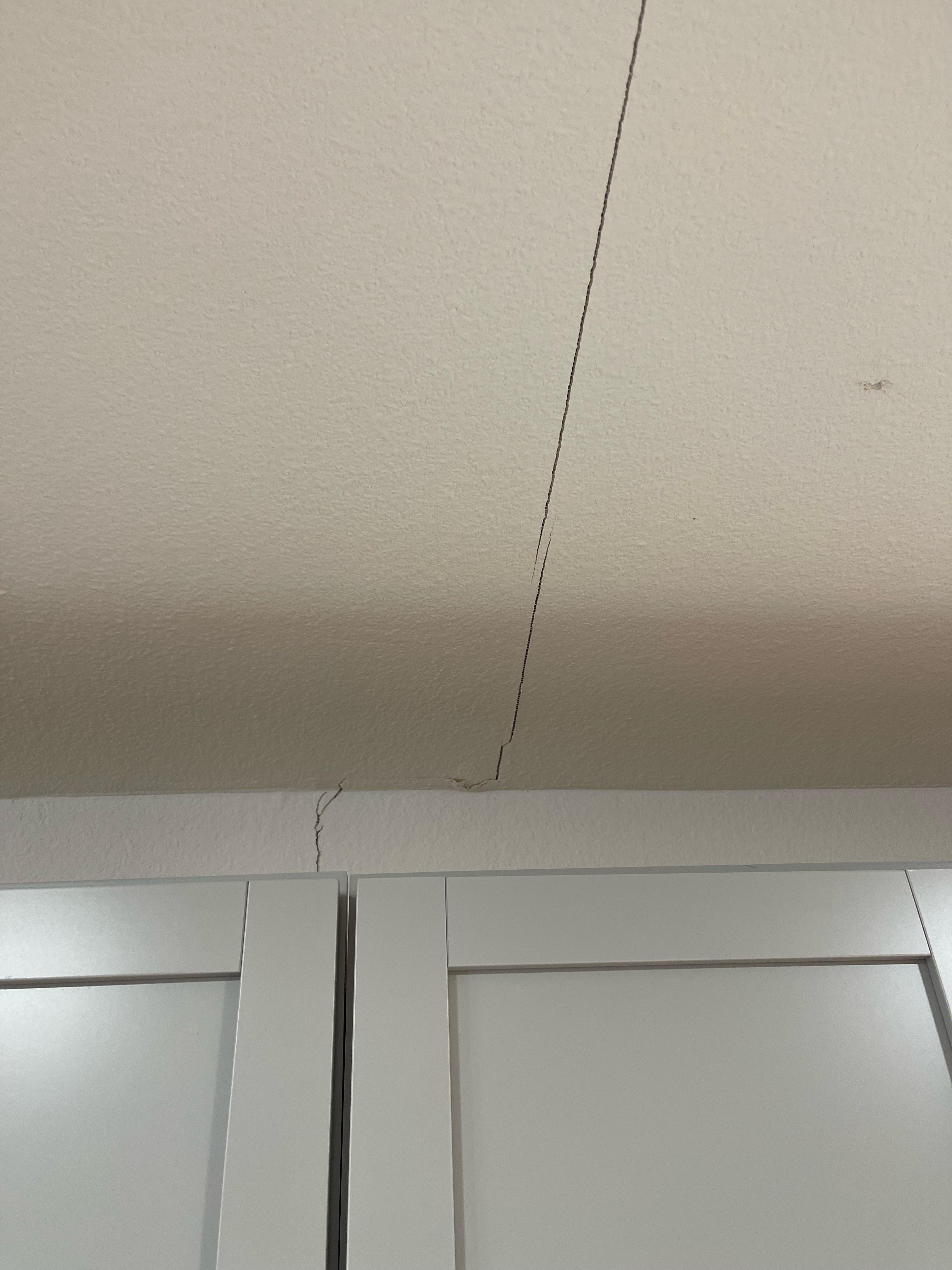 Help! Ceiling issue | Scrolller