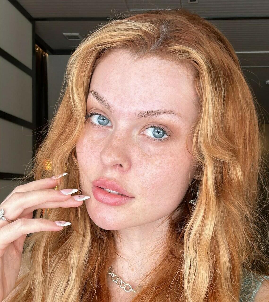 Discover more like PrettyGirls: Elly Clutch and Related Content | Scrolller