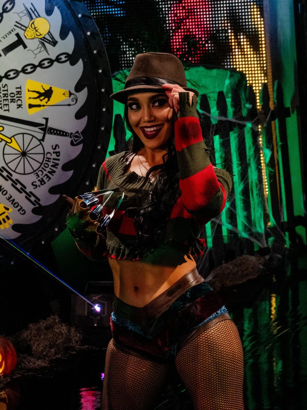 Roxanne Perez | Scrolller