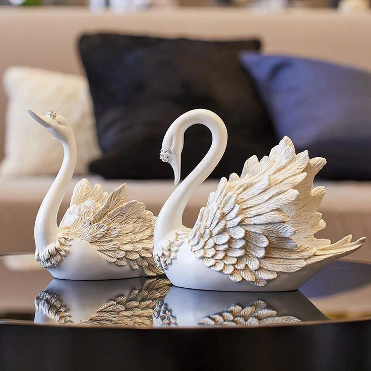 White Swans Decorative Statues | Scrolller