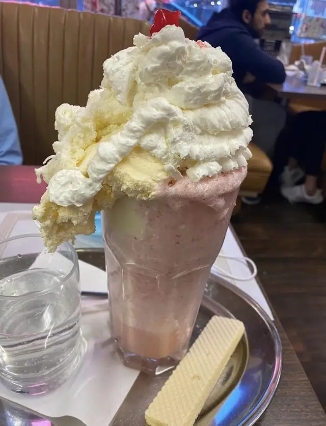 Butter fat milkshake | Scrolller