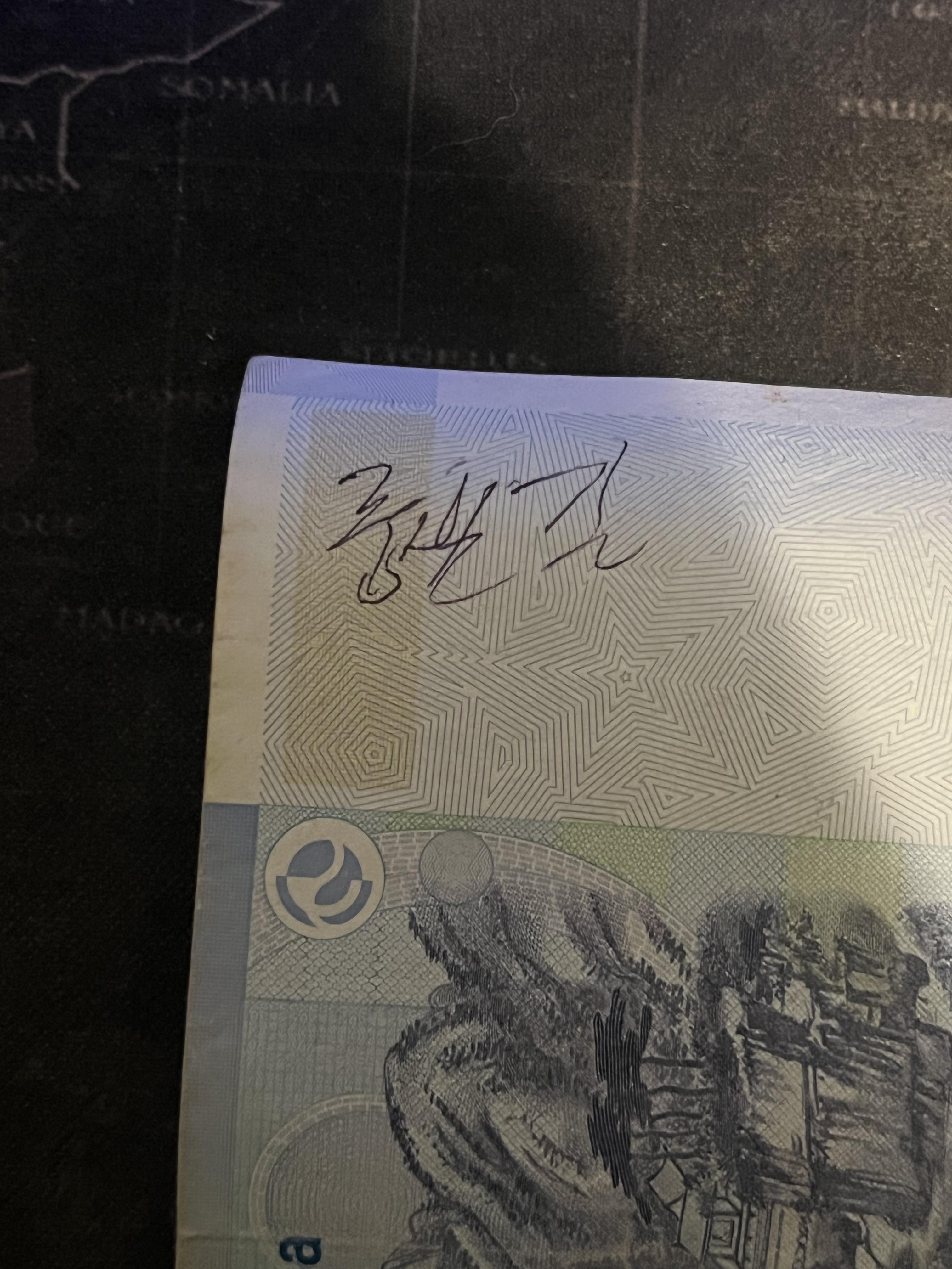 What does this say? | Scrolller