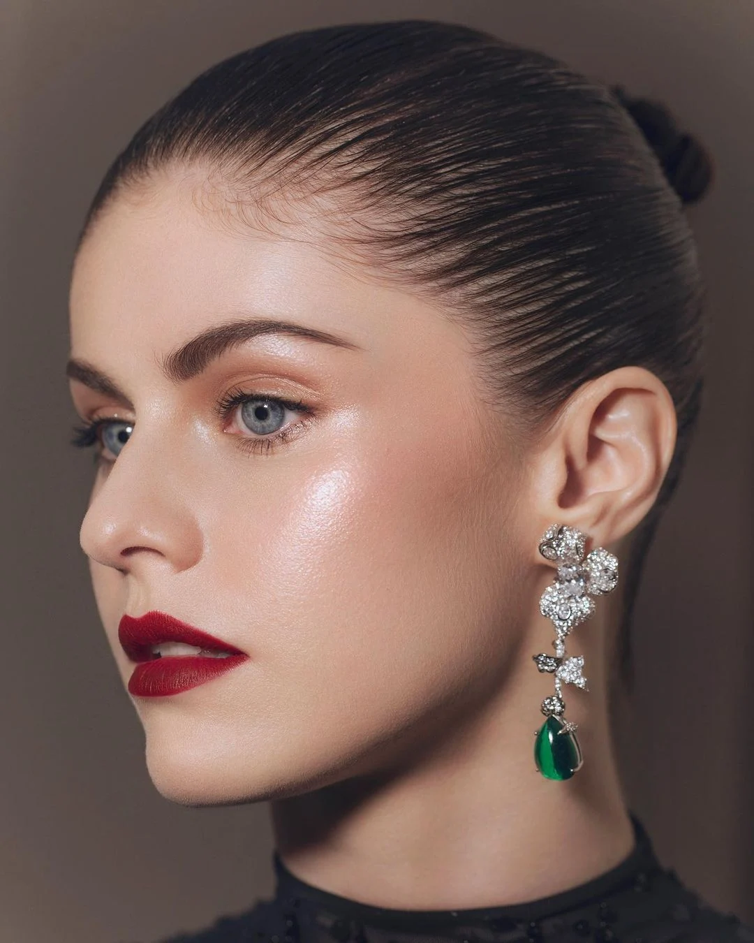 With a emerald earring (Those Breathtaking eyes !!) | Scrolller