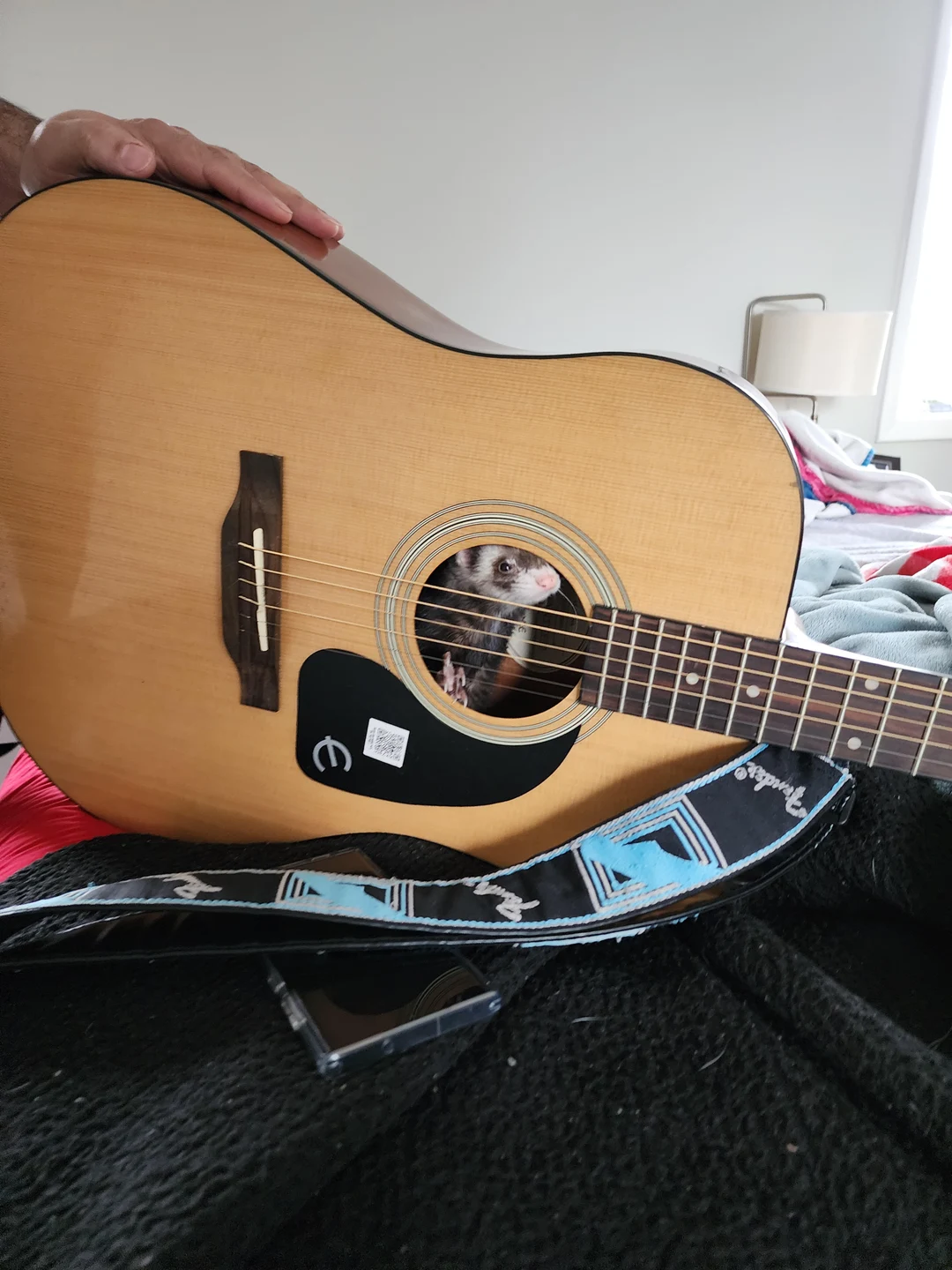 Mom I forgot to tune it! | Scrolller