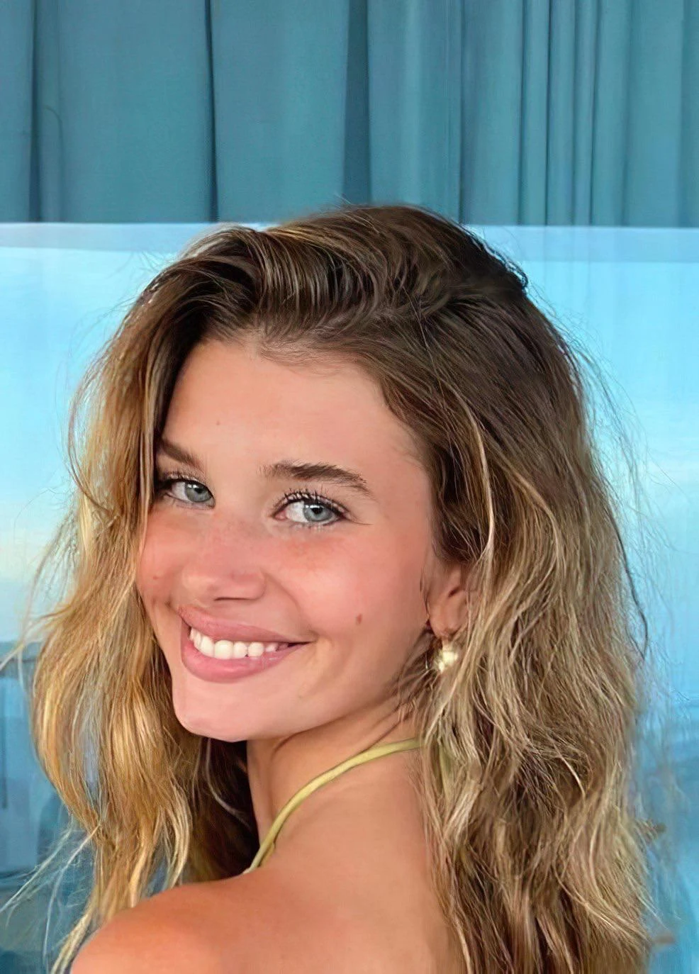 Sienna Raine Schmidt | Scrolller