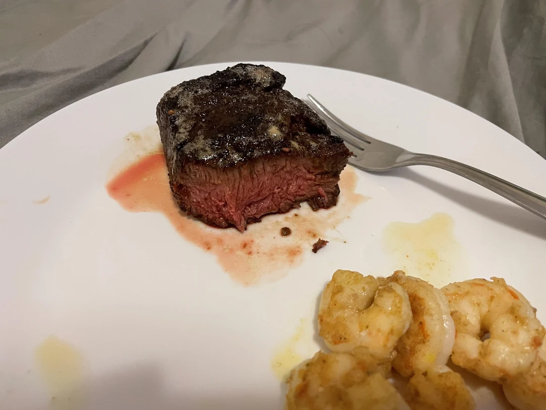 First time cooking Filet Mignon. How’d I do? | Scrolller