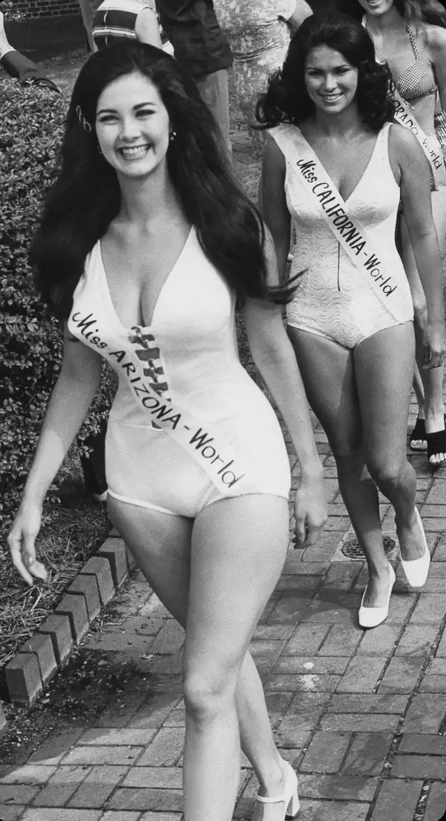 Lynda Carter 1972 | Scrolller