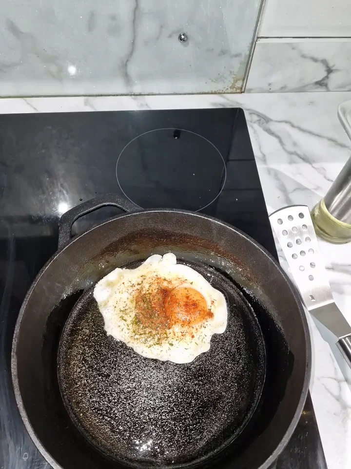 Finally did the hot pan cold oil | Scrolller