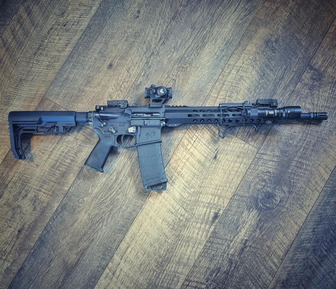 My pew. It pews. | Scrolller