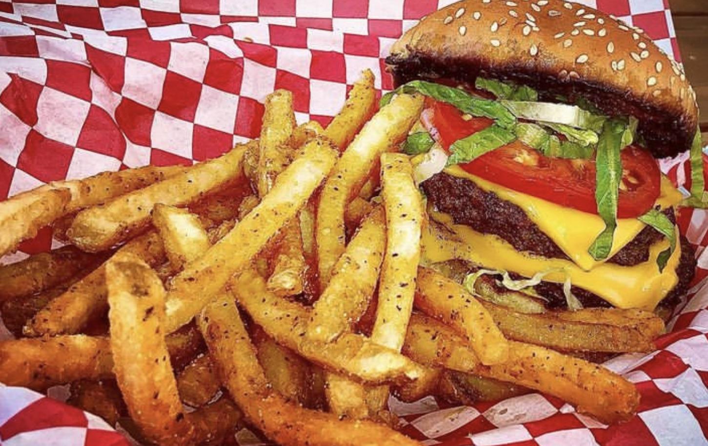 Double cheeseburger | Scrolller