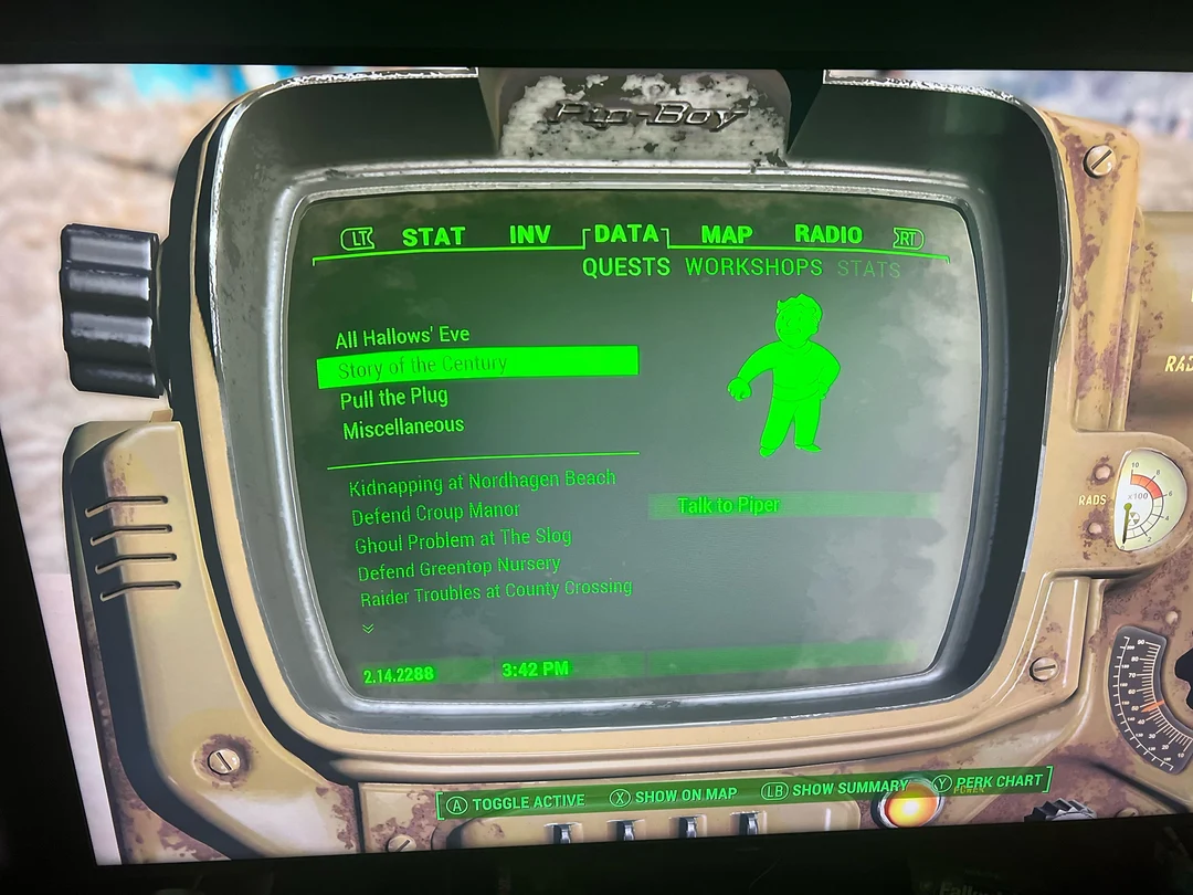 My game is glitched I think | Scrolller