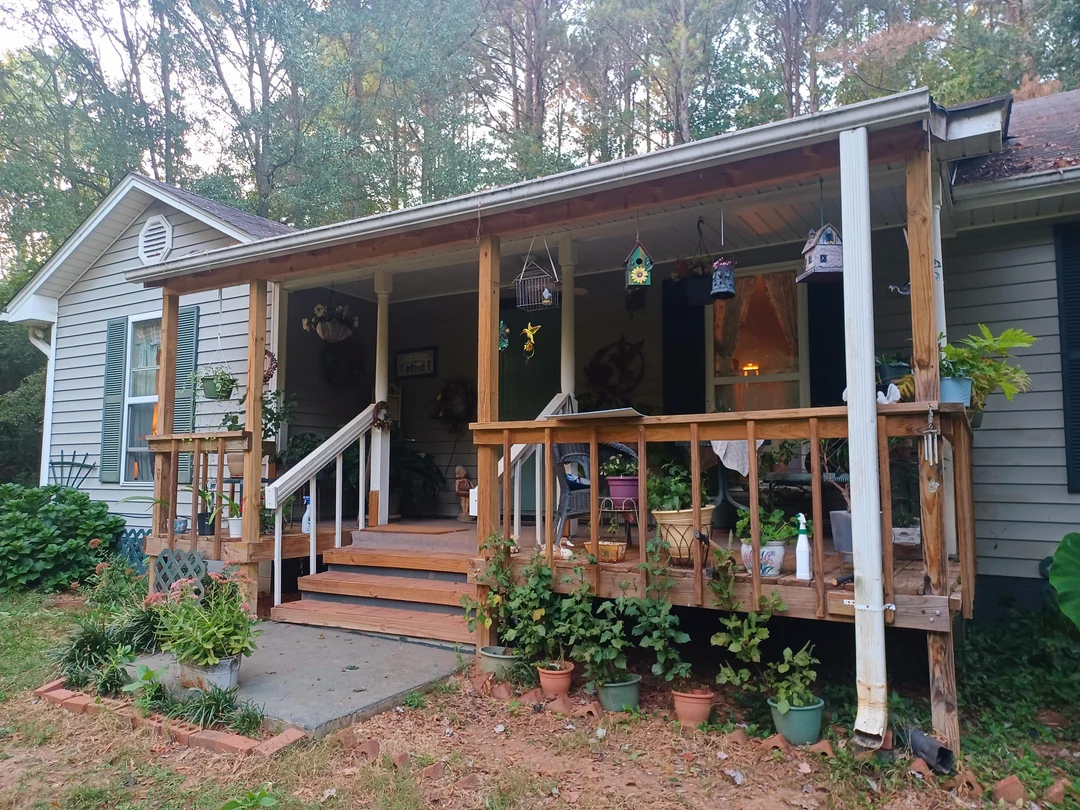 Mom's front porch in Georgia, USA | Scrolller