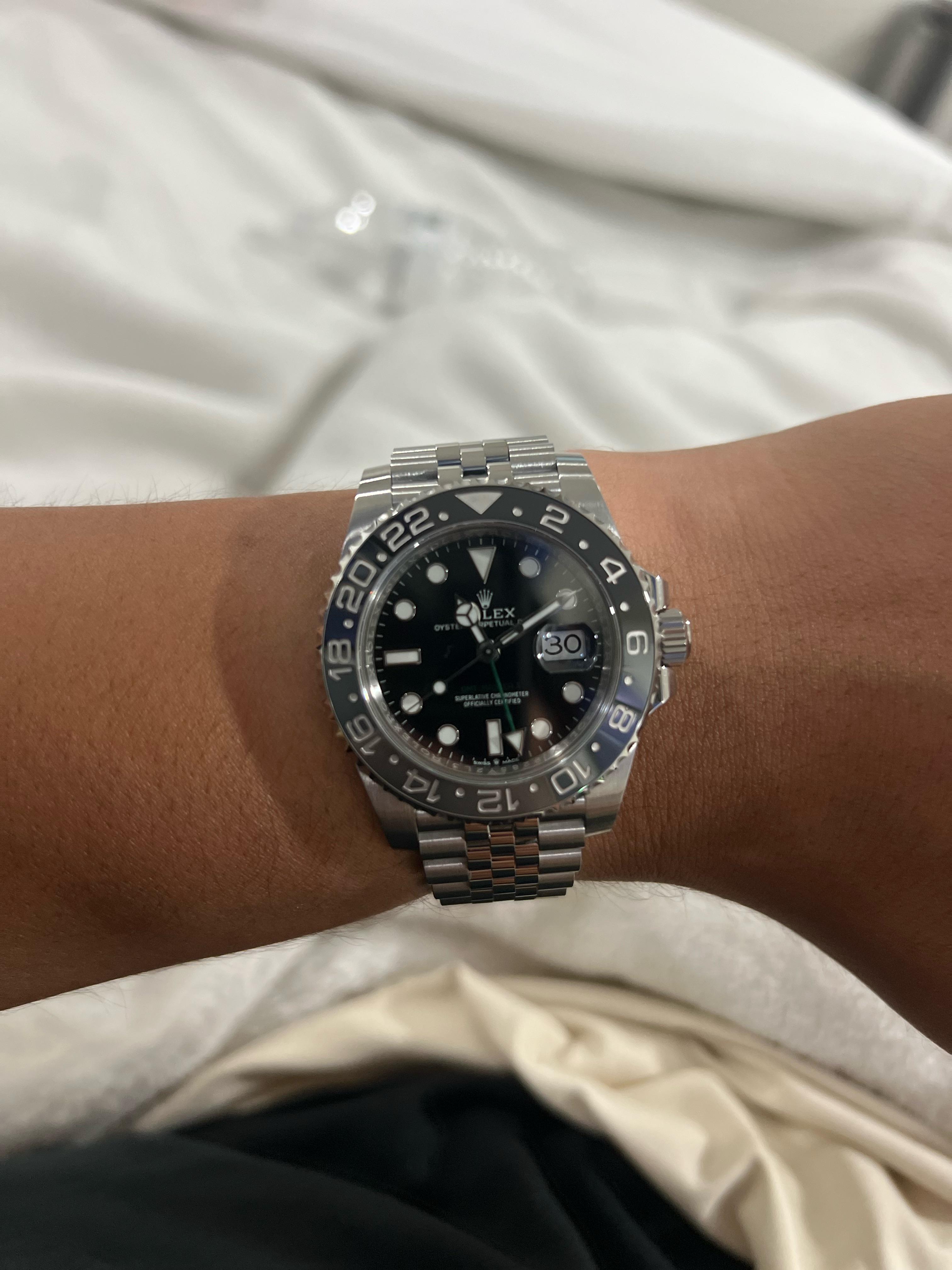 Clean Bruce Wayne | Scrolller