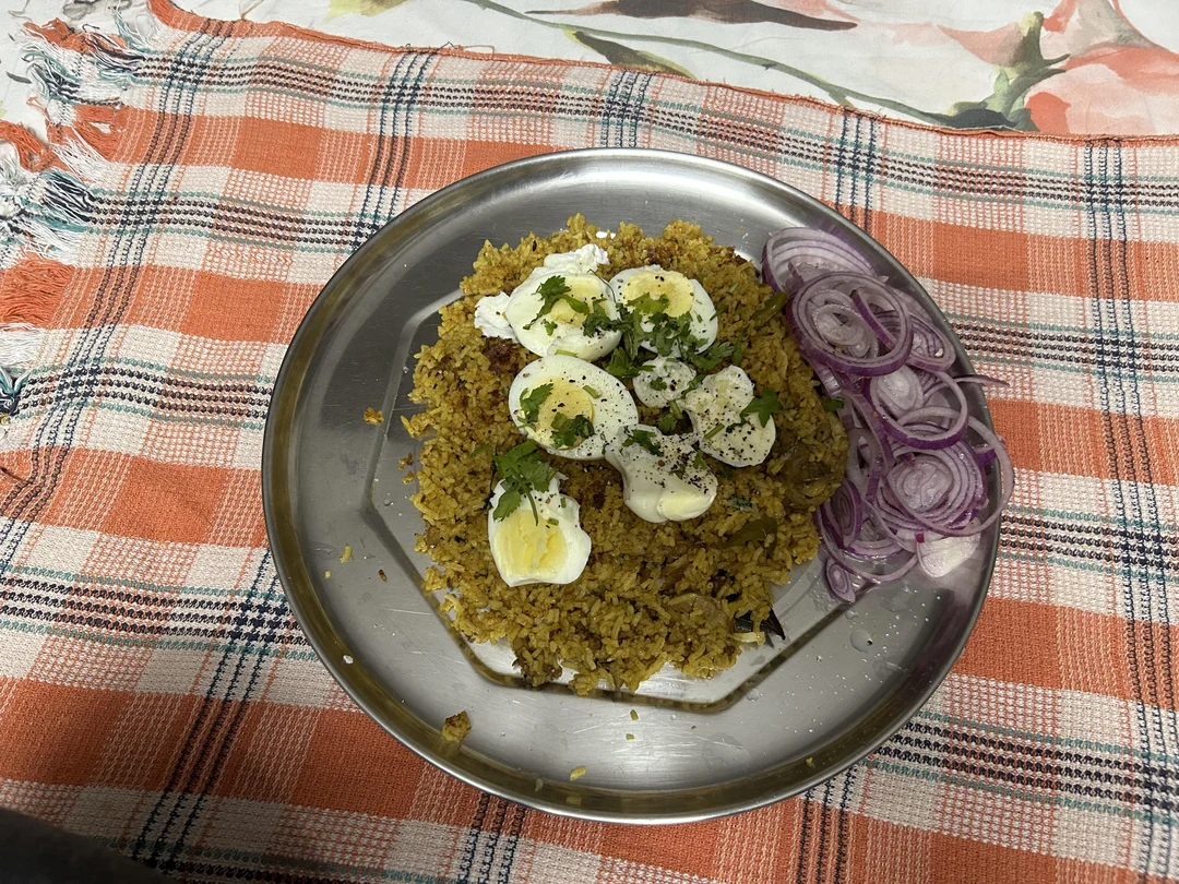Chicken Egg Biryani and Onion salad for dinner :) | Scrolller