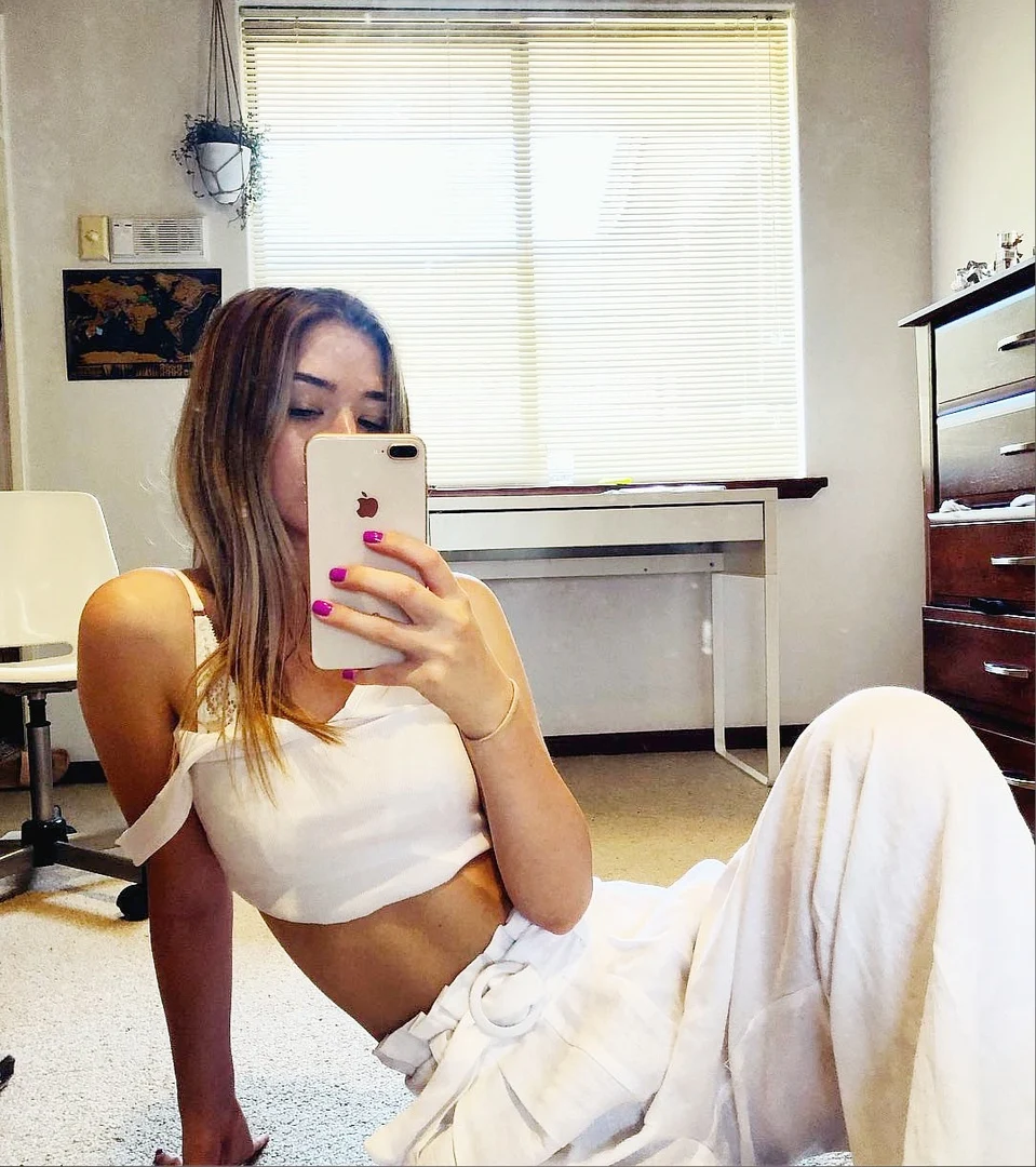 Heading out | Scrolller