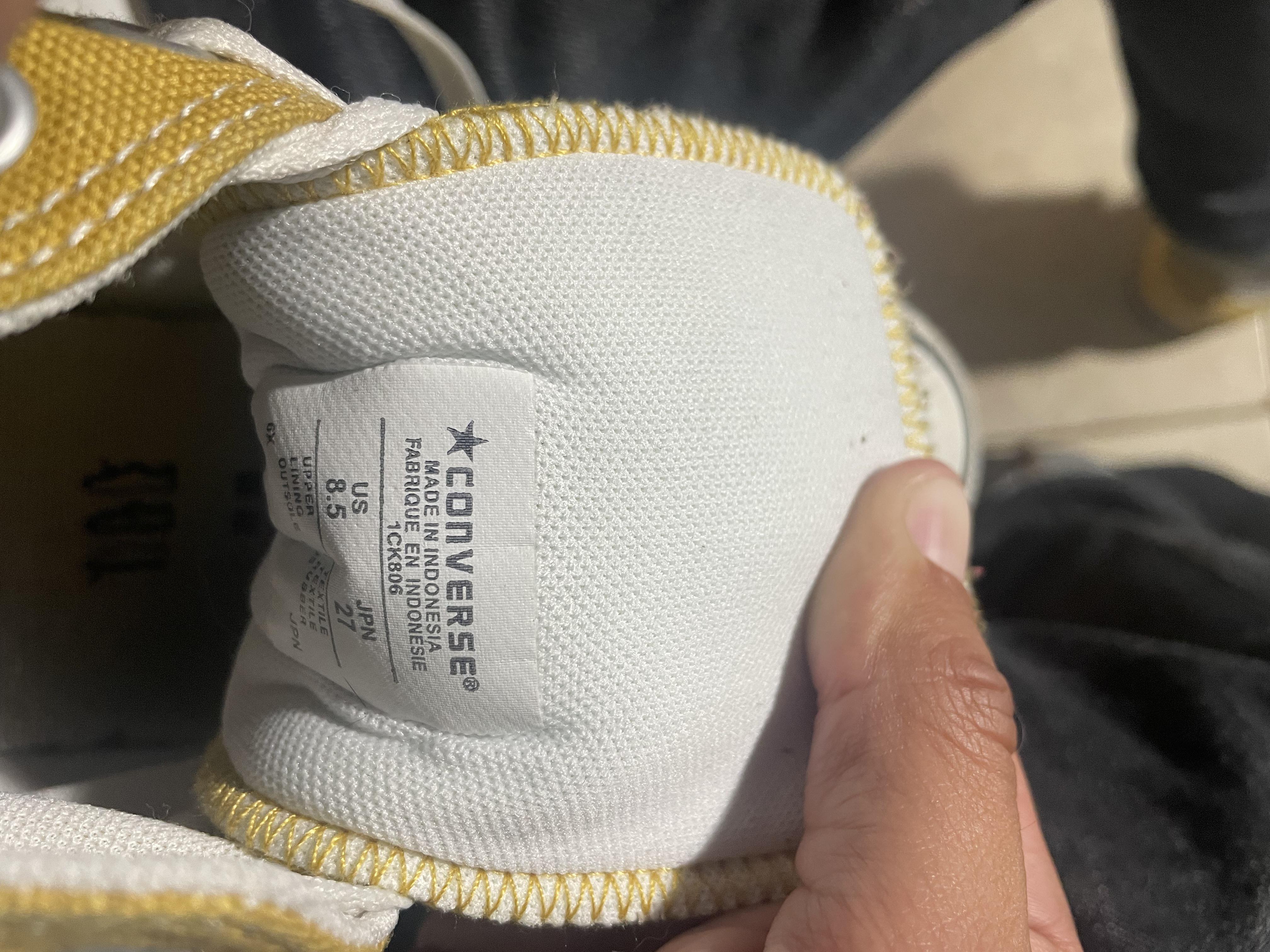 Help identify these converse | Scrolller