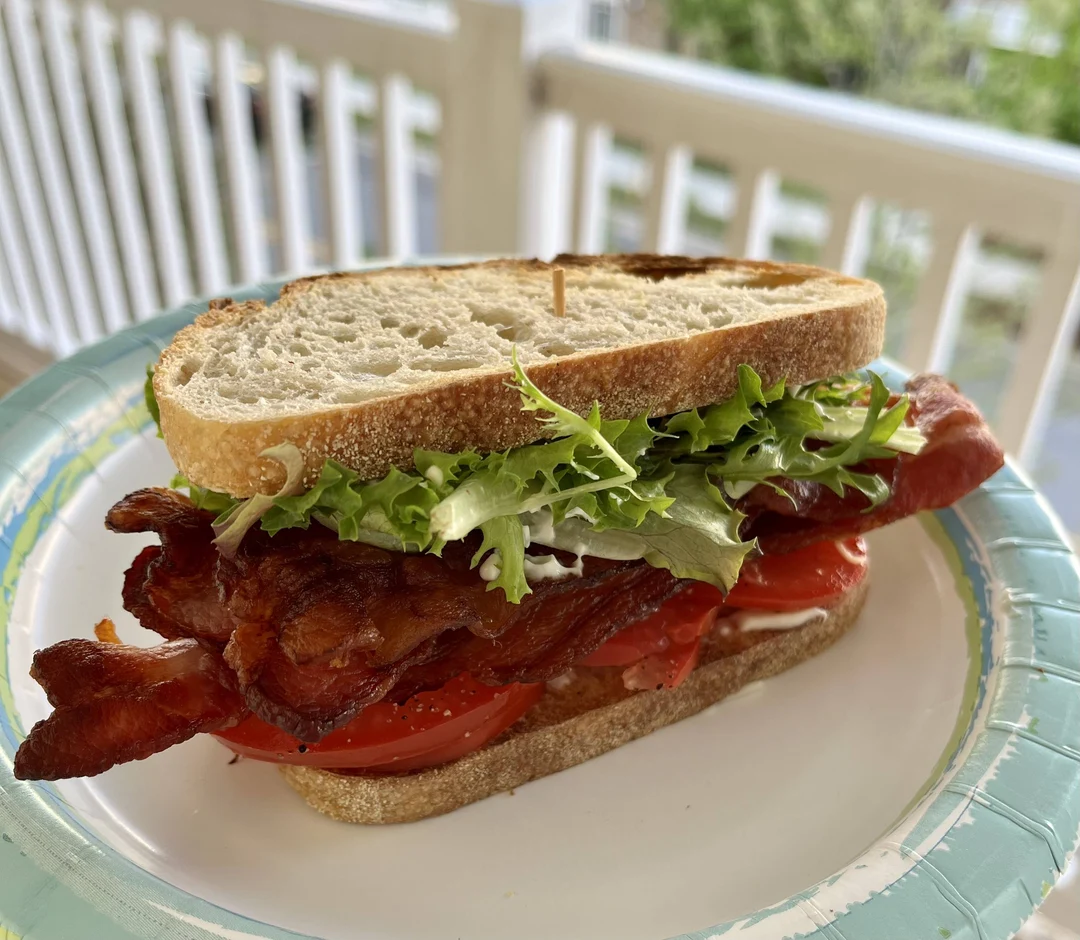 Homemade BLT | Scrolller