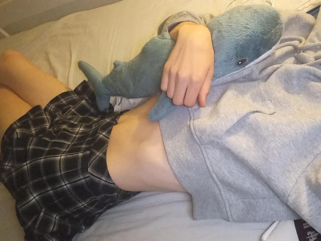 Cuddling with my new friend :) | Scrolller