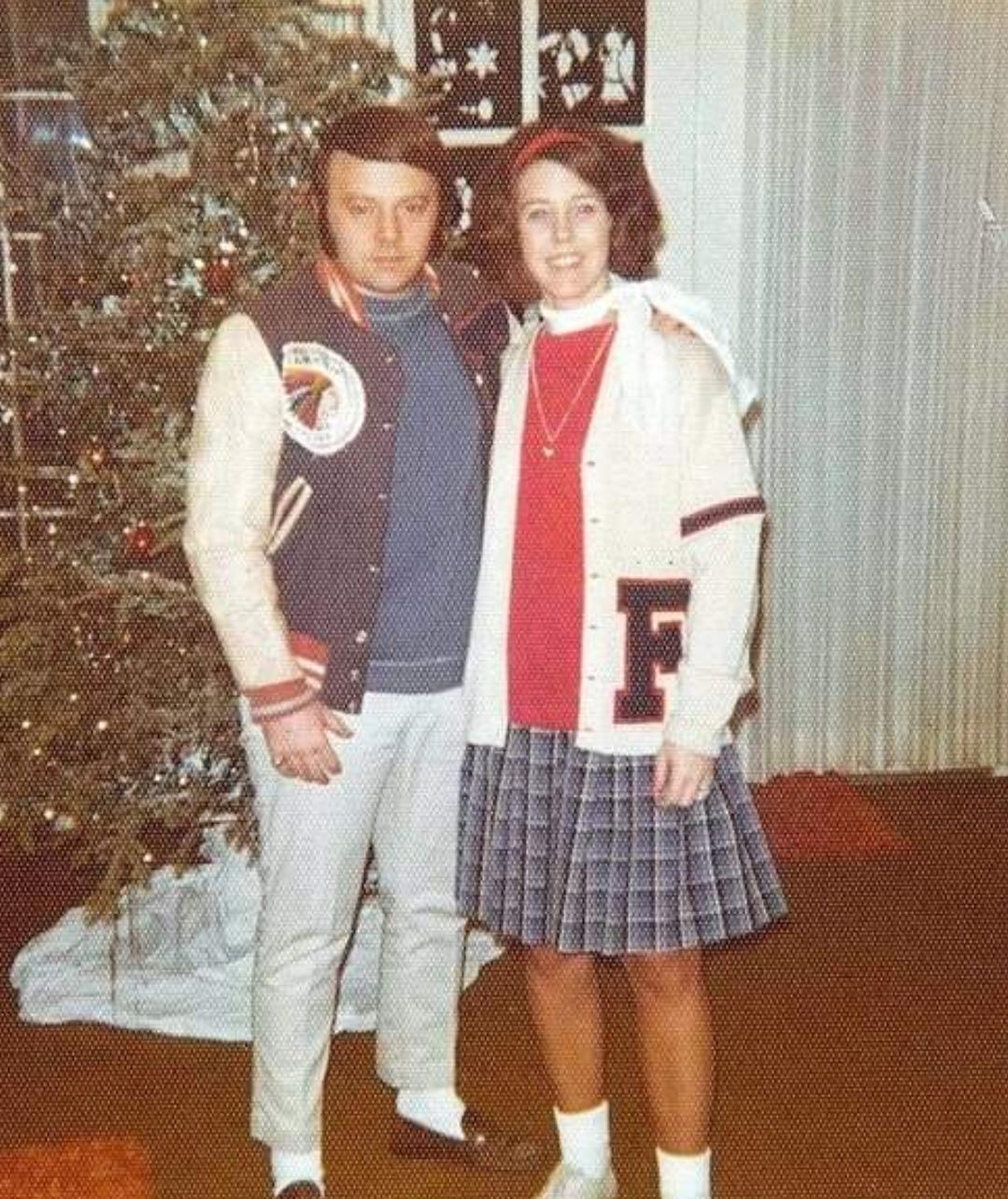 Discover more like OldSchoolCool: My parents in the 70s and Related Content | Scrolller