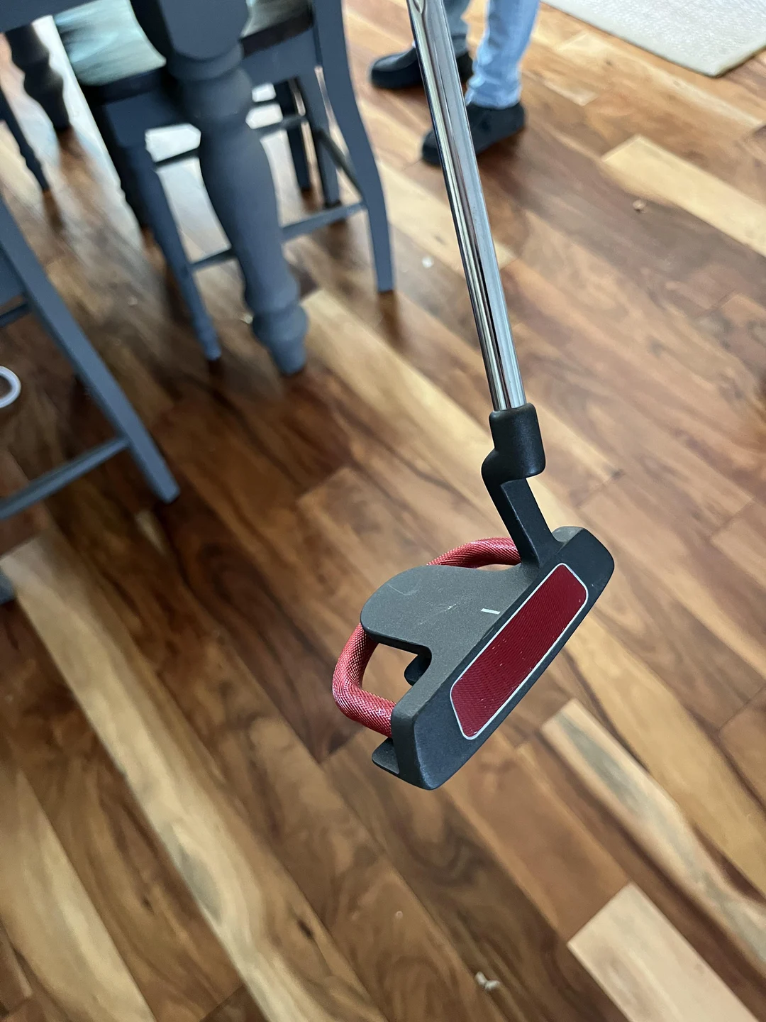 Mystery putter | Scrolller