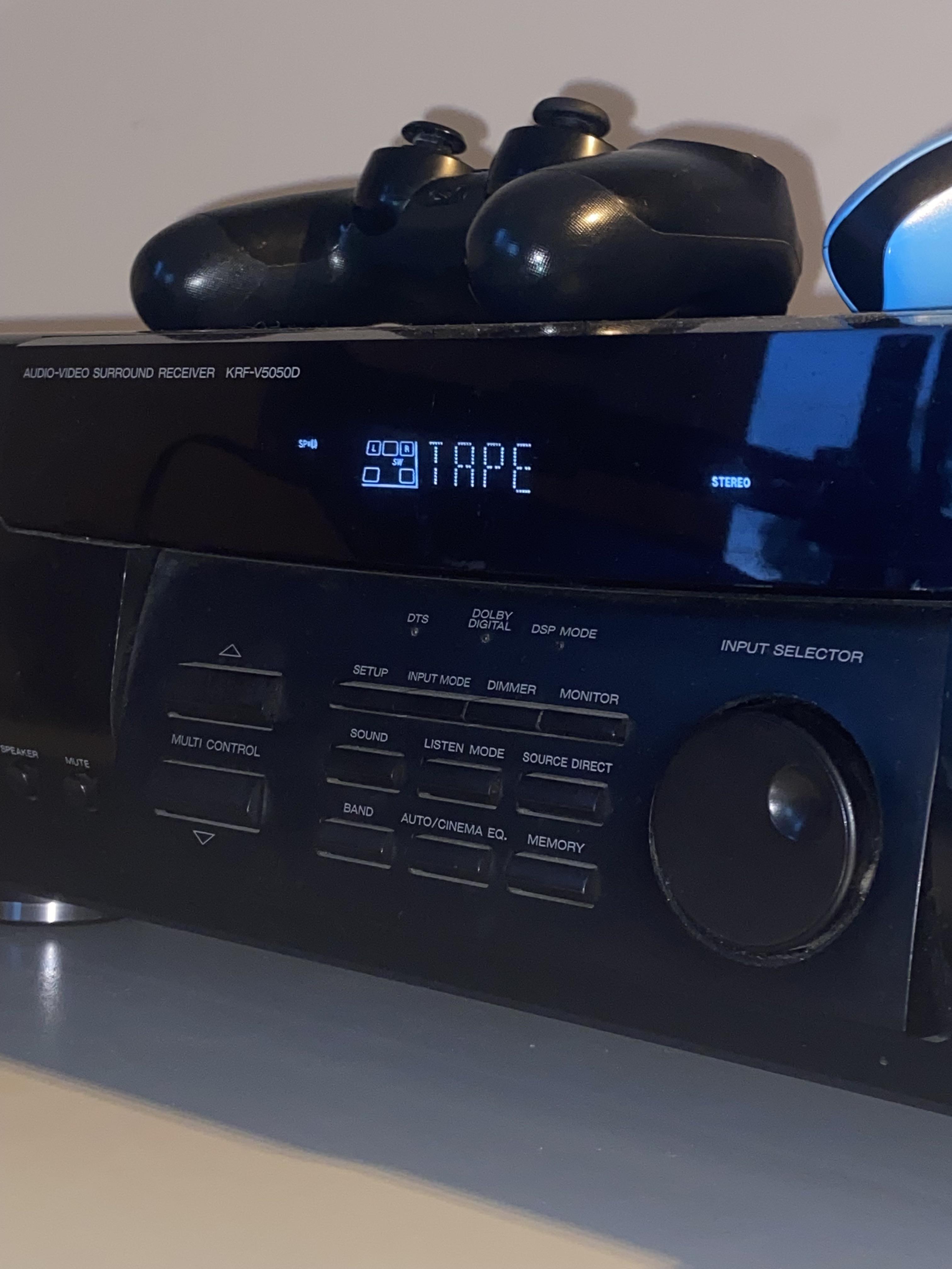 Help needed, center speaker not connecting to reciever | Scrolller