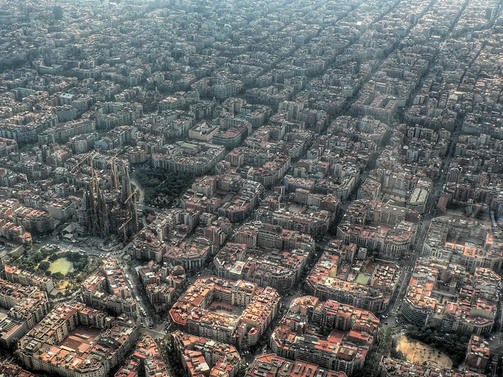 Grid system from Barcelona [1024x768] | Scrolller