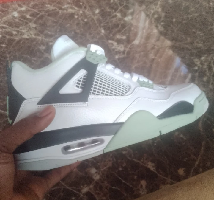 My Uncle Got Me These Wondering How I Could Style Them Scrolller