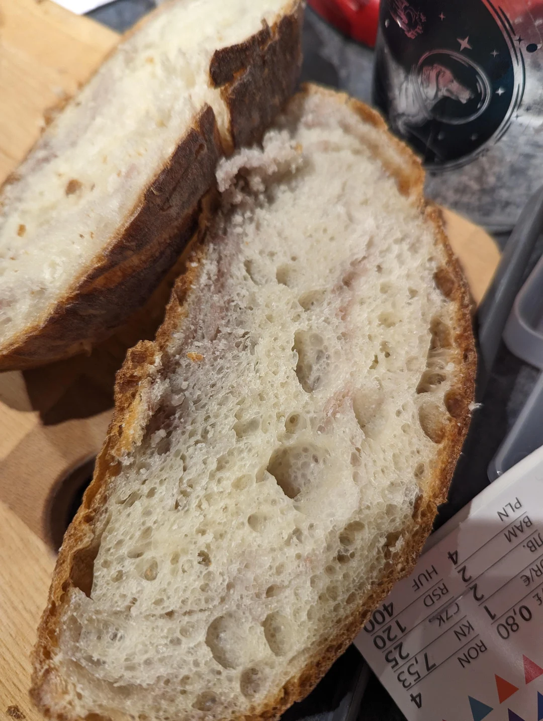 Why are there purple spots in my bread? | Scrolller