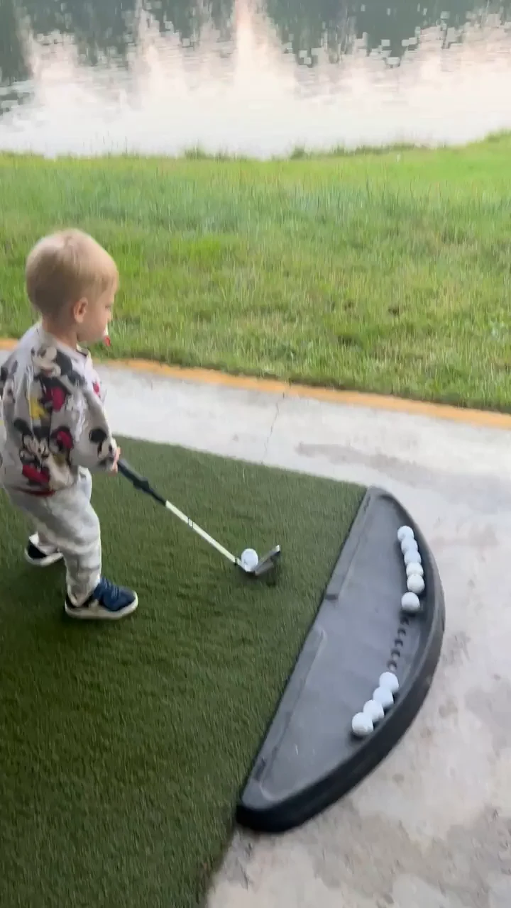 My 2 Year Old’s Swing | Scrolller