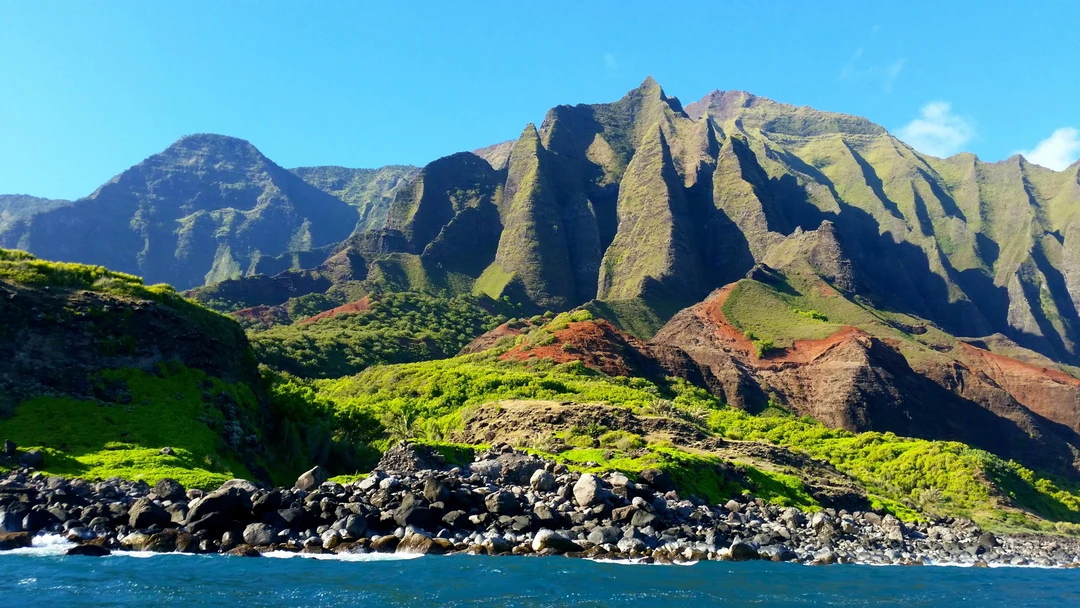 Na Pali Coast - Kauai [OC] [4712×2651] @mud_and_salt | Scrolller