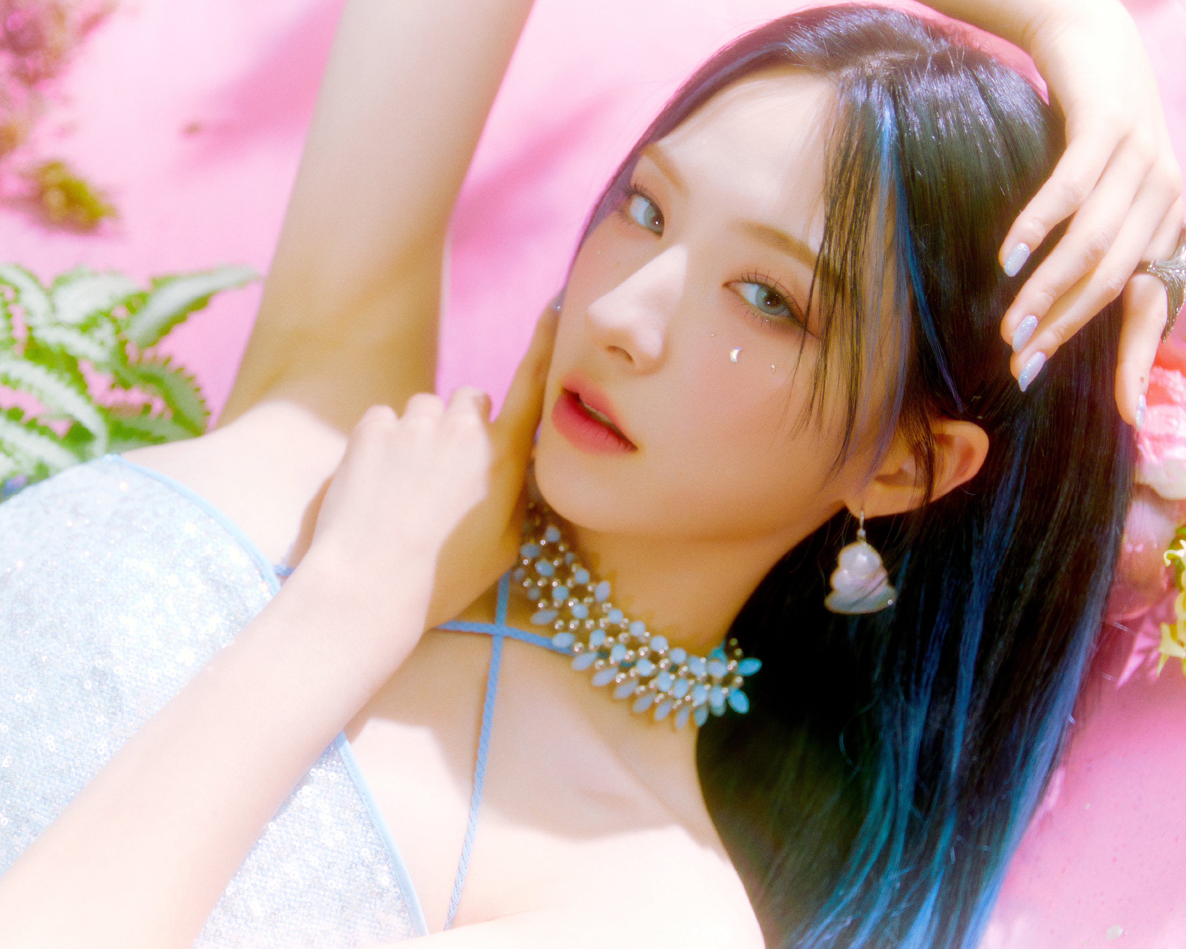 WJSN - Special Single Album: Sequence (Concept Photo Set 1 - Scene Ver. - Eunseo, Yeoreum, Luda ...