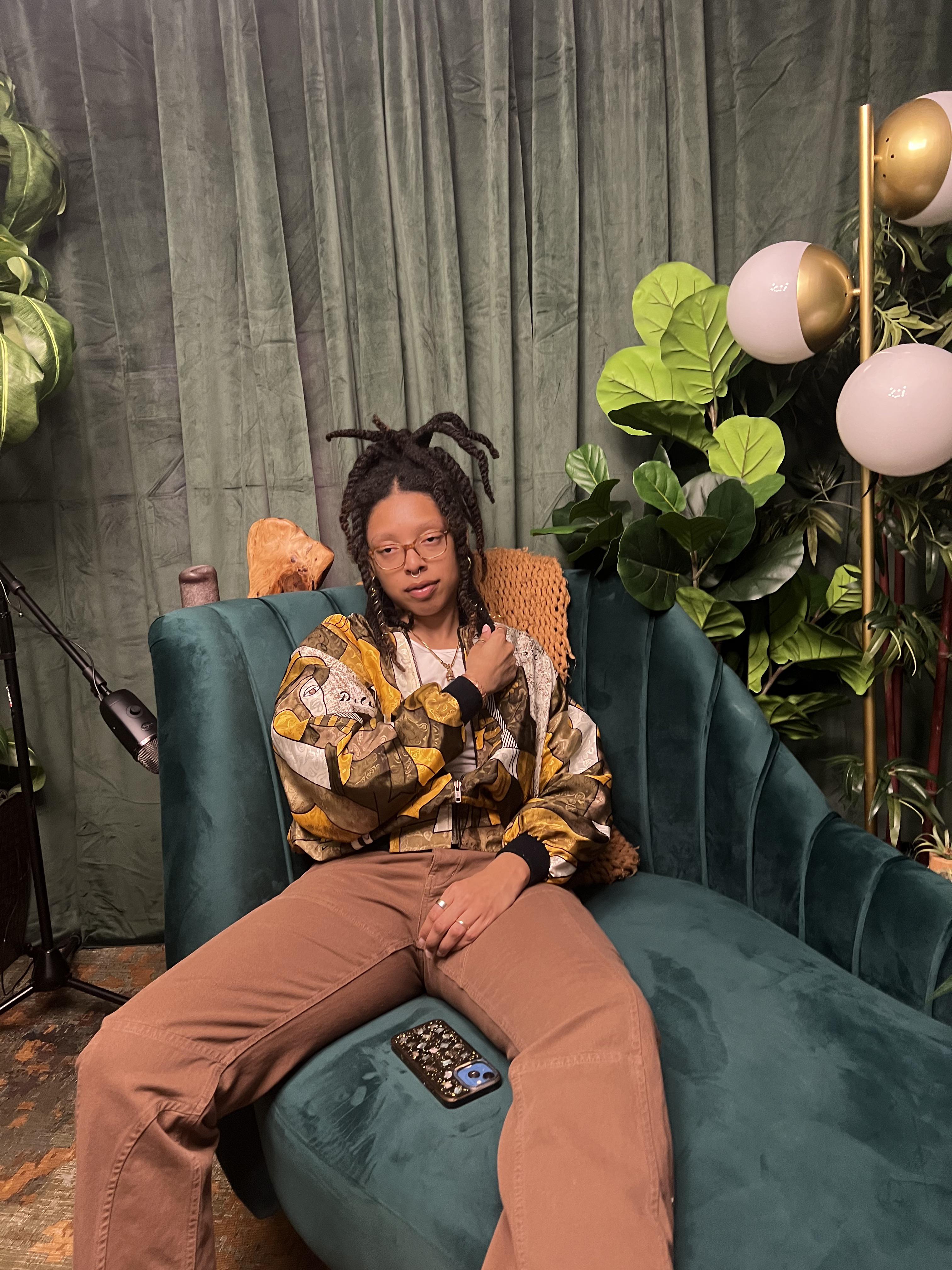 Bro how do you grow your eyebrows 😭😭 | Scrolller