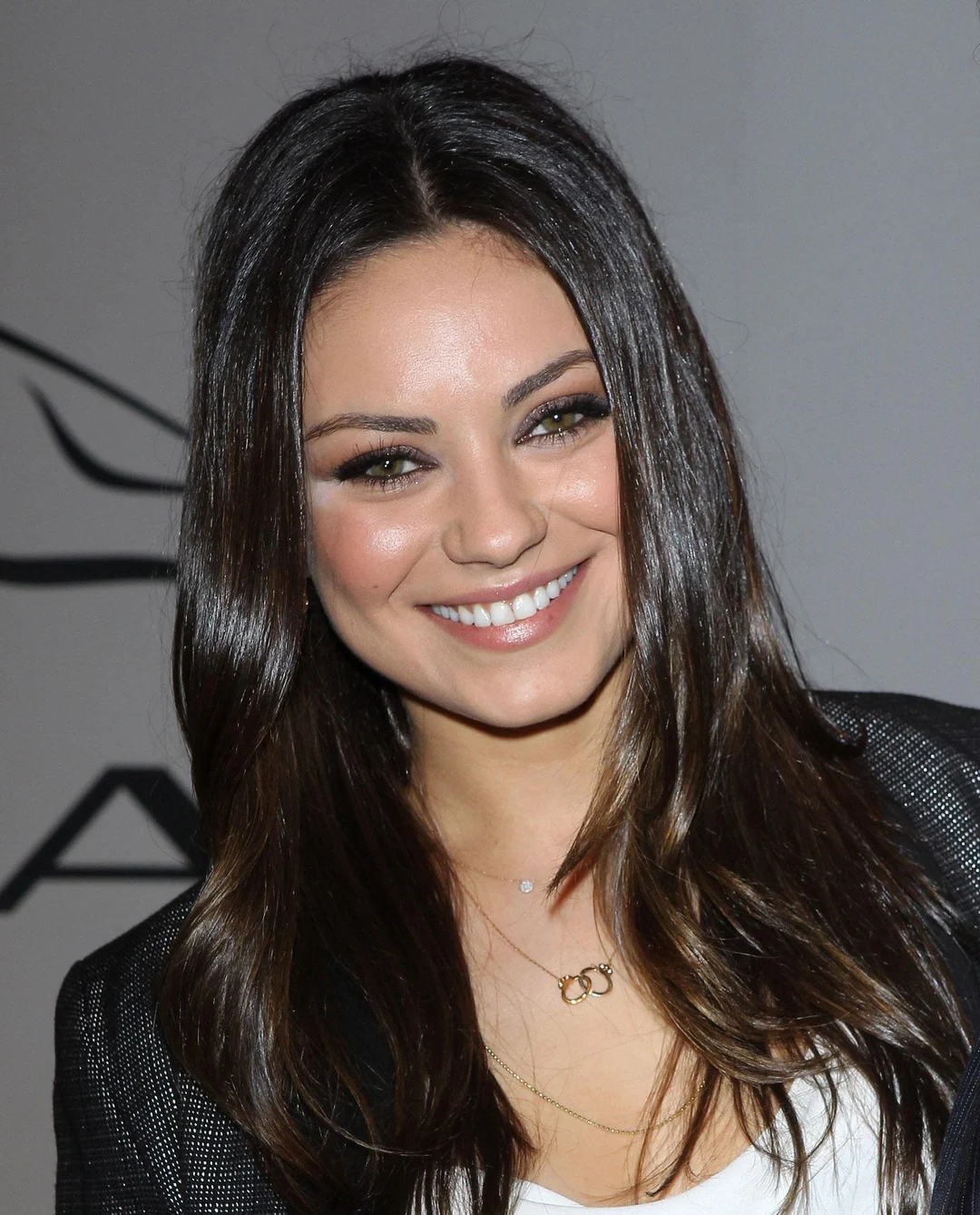 Mila Kunis | Scrolller