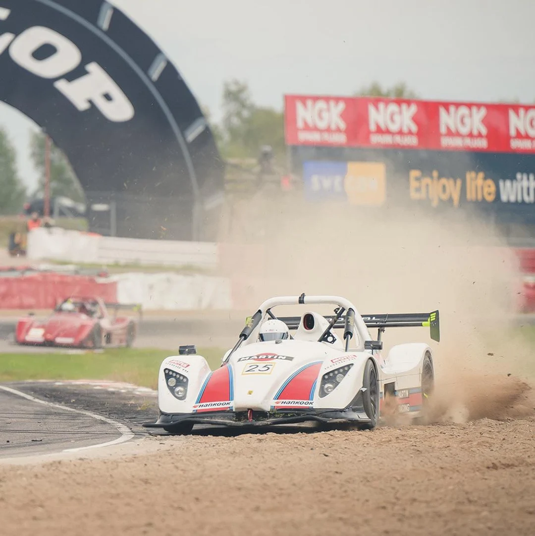 Cool pic of a radical | Scrolller