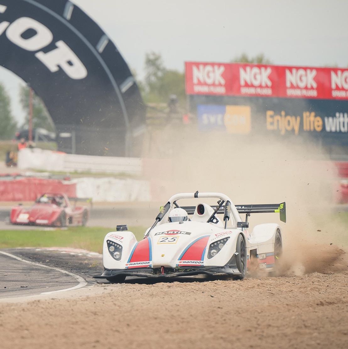 Cool pic of a radical | Scrolller