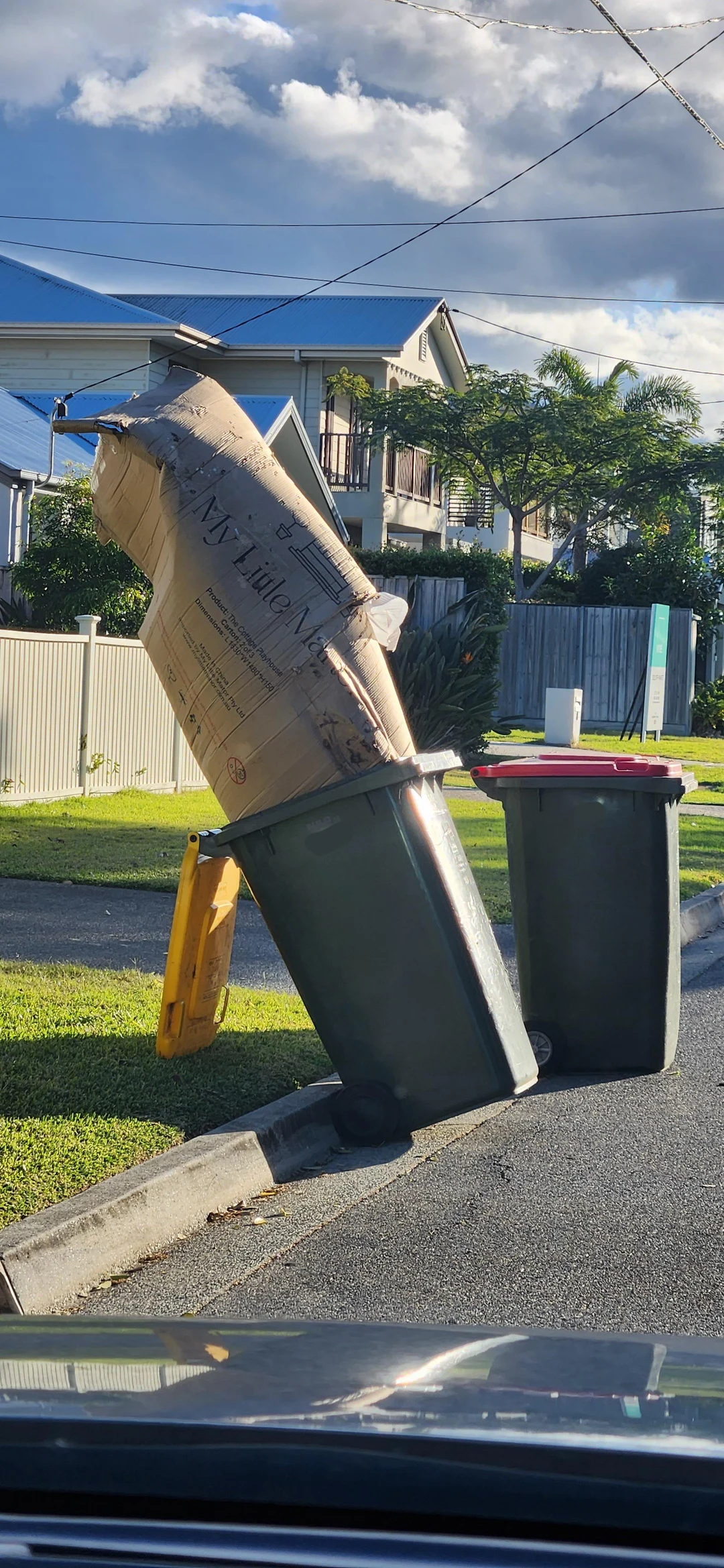 Why wasn't my recycling picked up? | Scrolller