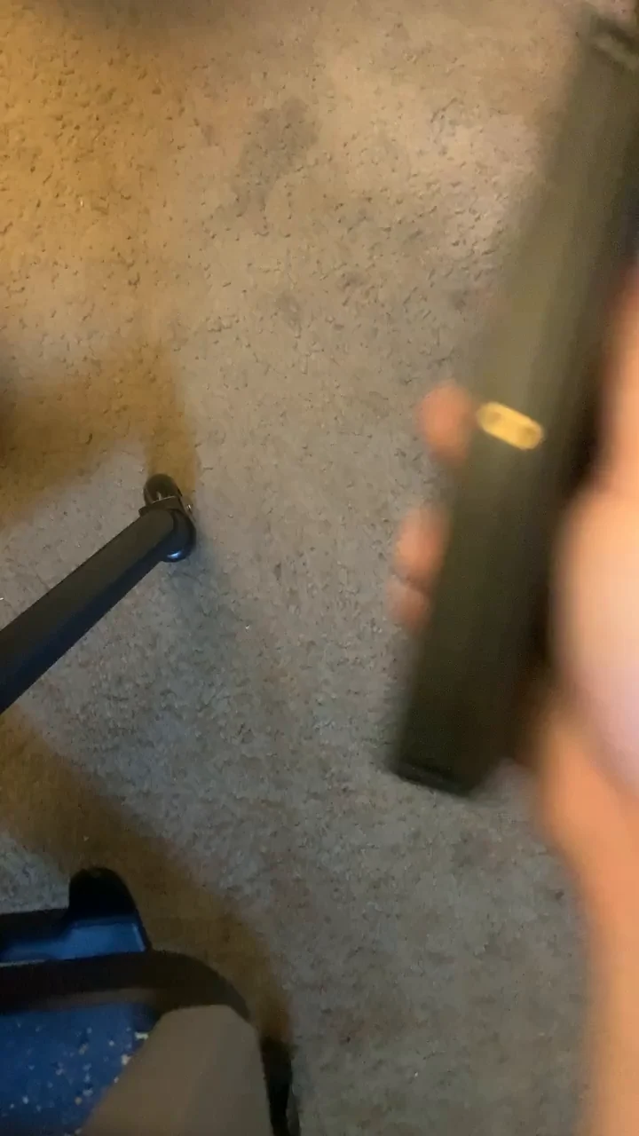 Pls help can fill gas mag | Scrolller