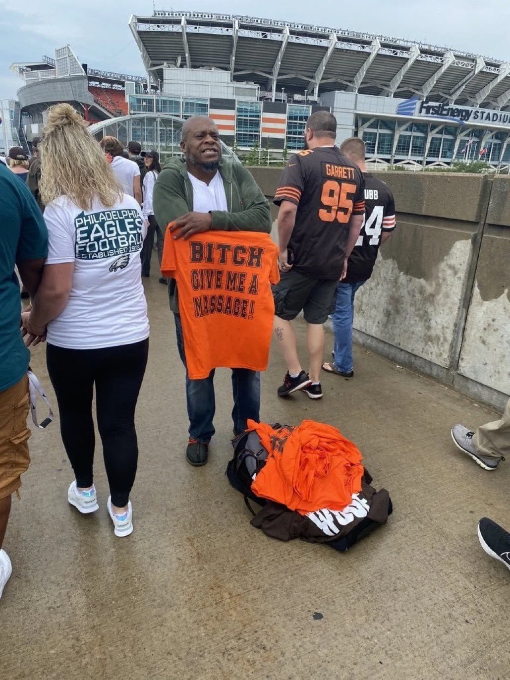 Cleveland Browns fans acting as expected (4 Photos). | Scrolller