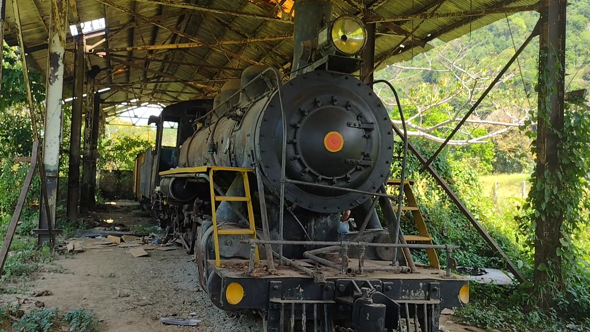 Abandoned locomotive behind the dock in Golfito, Costa Rica | Scrolller