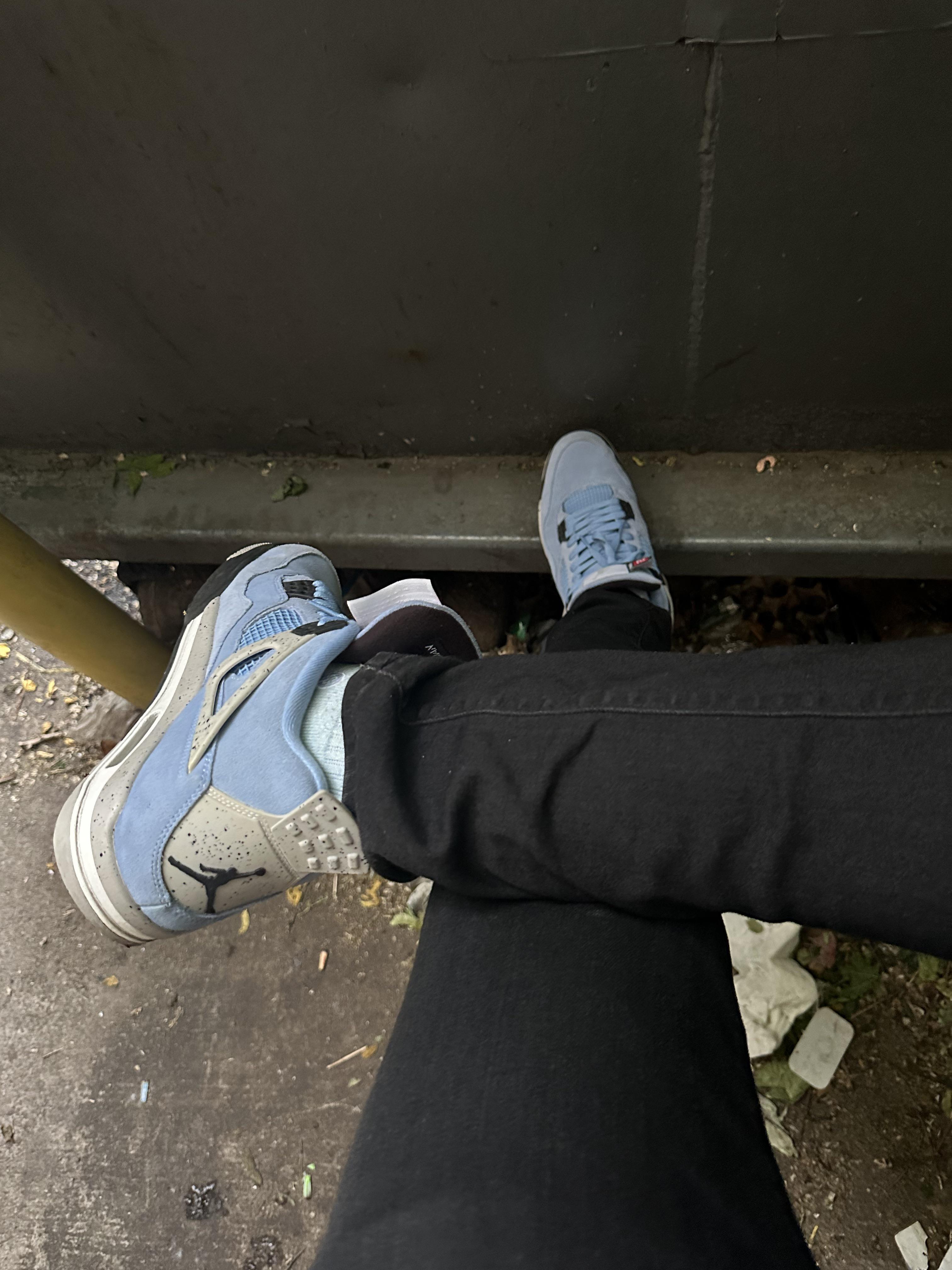 UNC’s at work | Scrolller