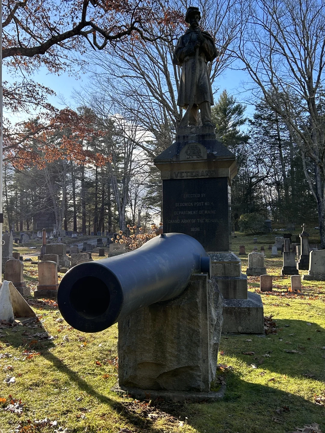 Civil war veteran memorial | Scrolller