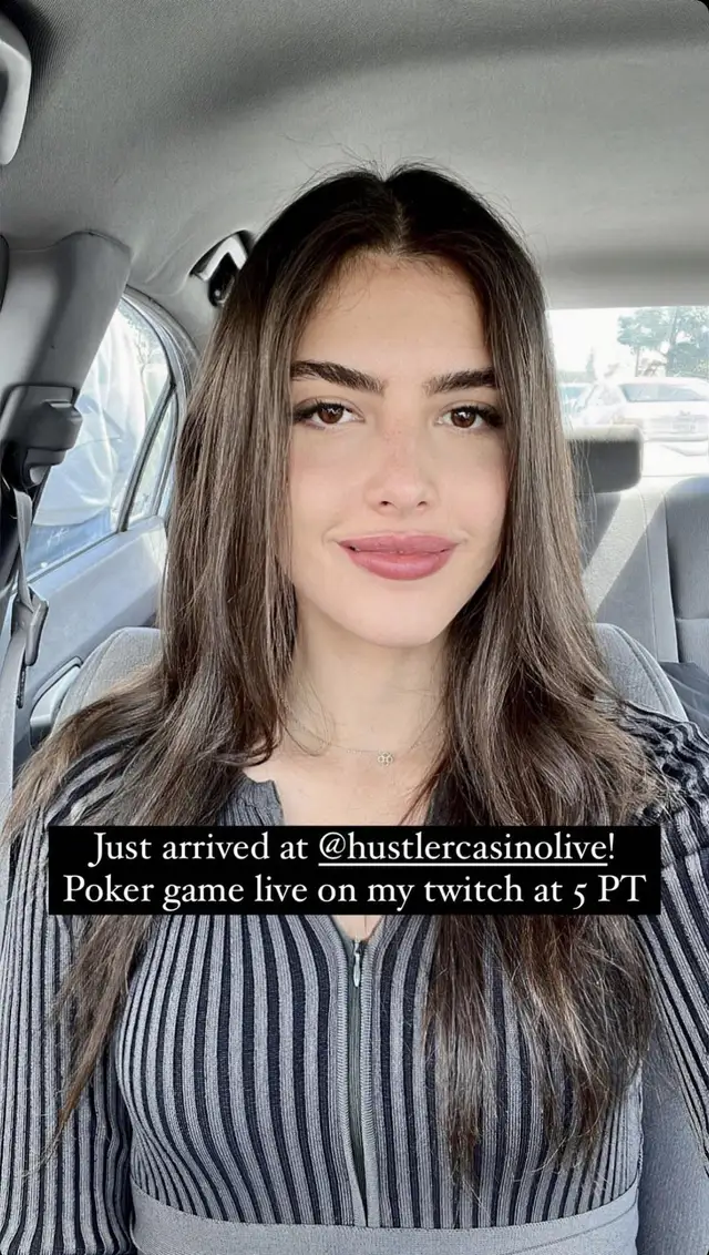 Alex botez | Scrolller