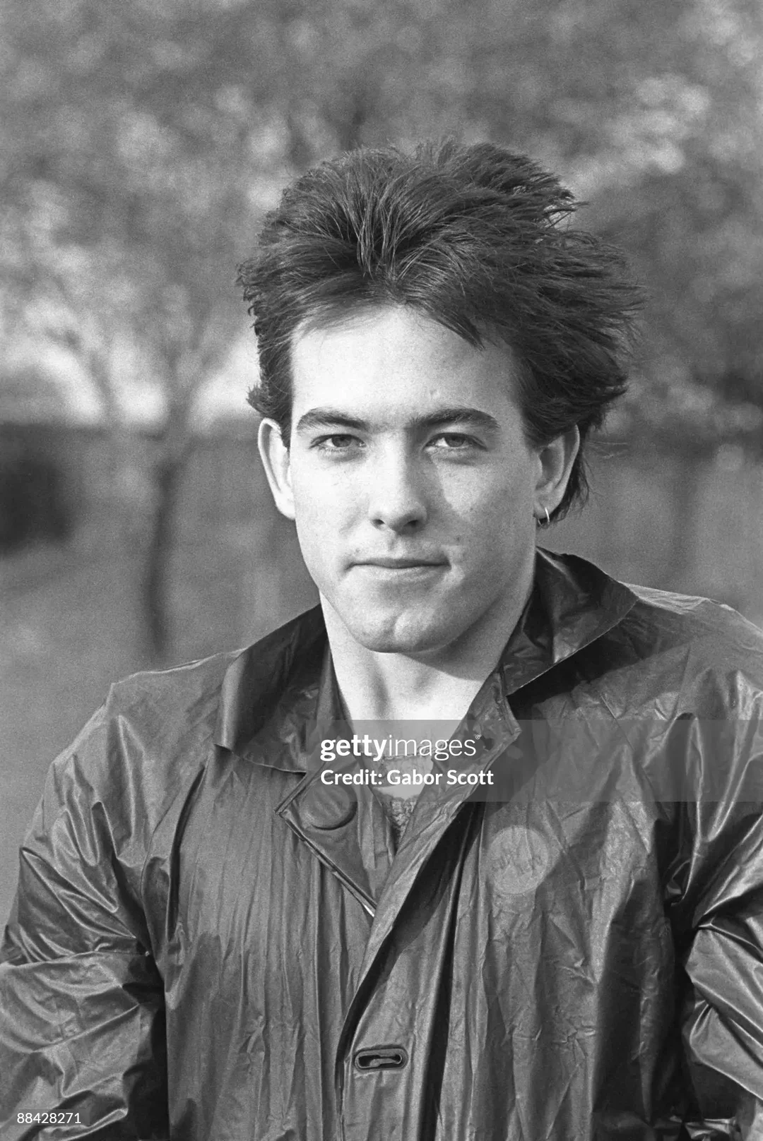 Robert Smith (the Cure), 1979 | Scrolller
